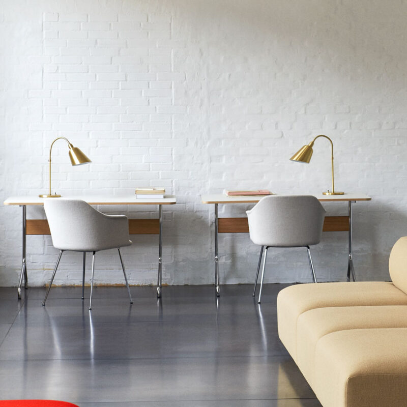 Pavilion desk/AV16 – And Tradition – Urban Design Love Affair
